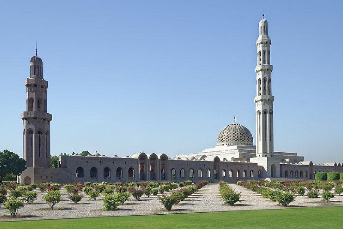 EMIRATI ARABI E OMAN: TOUR COMBINATI DAL MODERNISMO ALLE TRADIZIONI